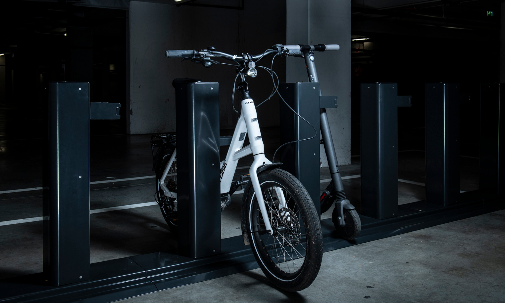 eDock, la station qui connecte les entreprises à la micromobilité - Wallonie Design - Trouvez ...